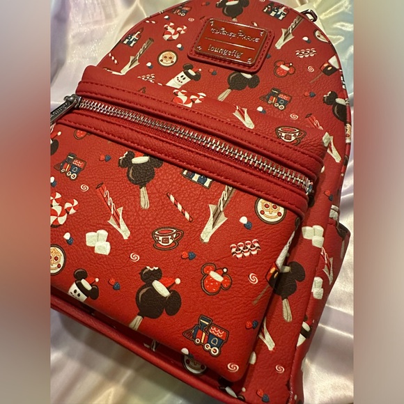Loungefly | Bags | Disney Parks Exclusive Holiday Loungefly Mini ...